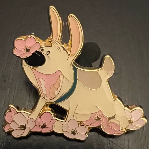 Disney | Jewelry | Disney Limited Edition Mulans Dog Little Brother Pin ...